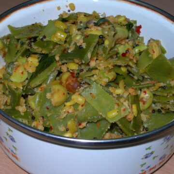 Avaraikai | Aravarakai | Broad Beans