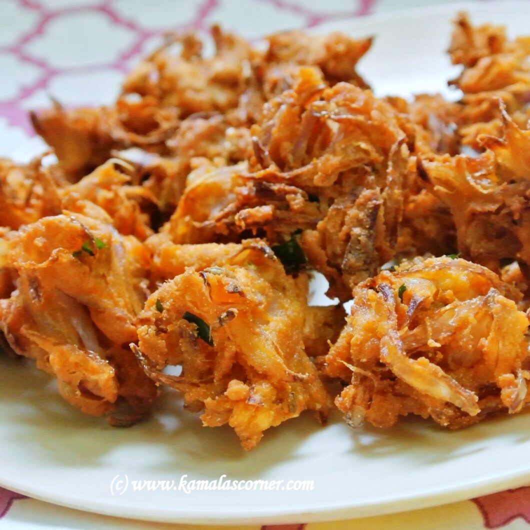 Onion Pakoda - Kamalas Corner