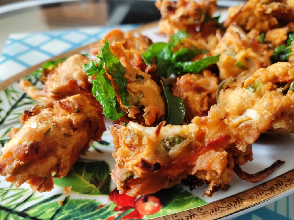 Vegetable Pakoda - Kamala's Corner
